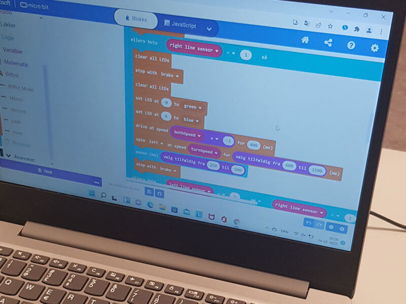 Sumo-battle med micro:bit på hjul - FabLabatSchooldk